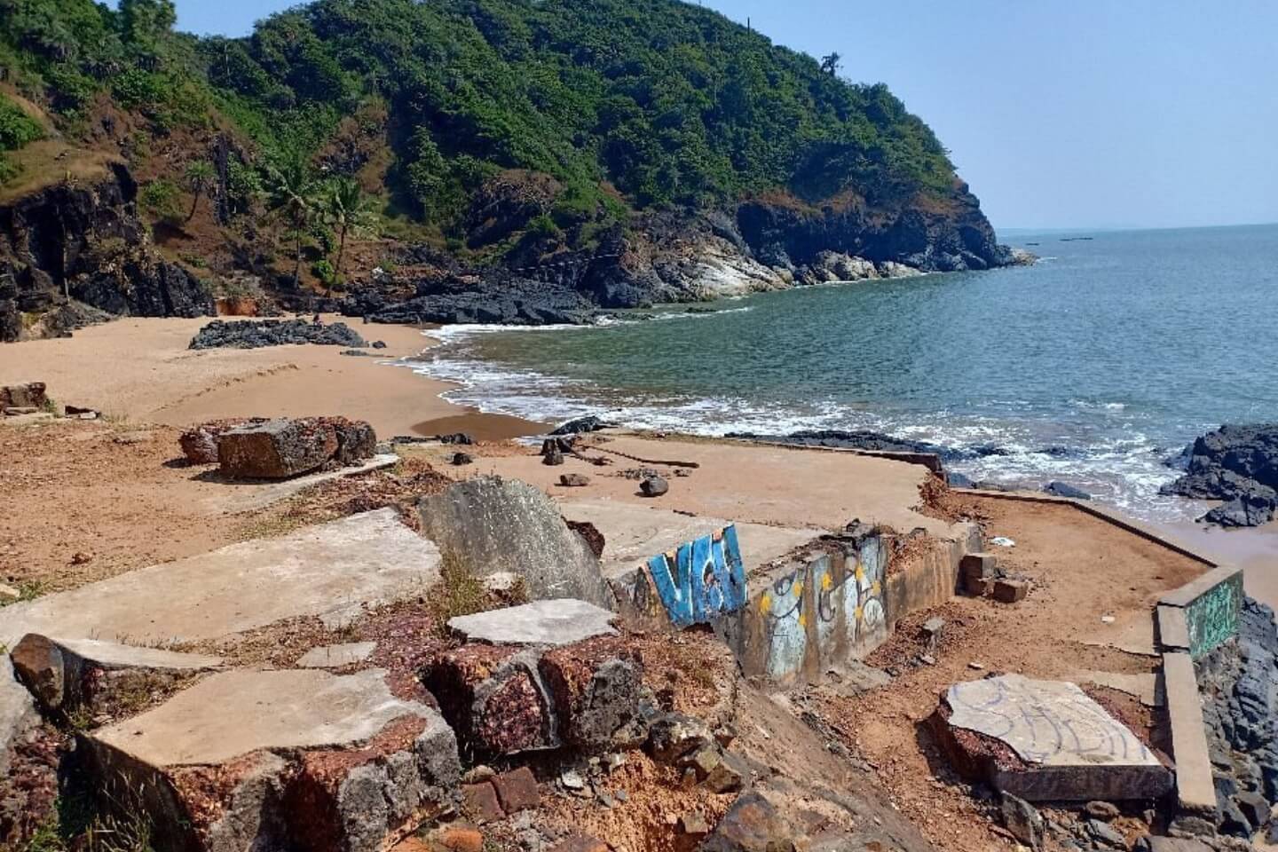 Small Hell Beach Gokarna (Location, Activities, Night Life, Images, Facts & Things to do ...